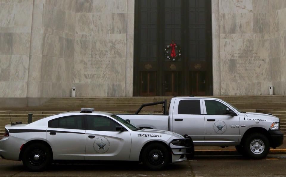 Oregon State Police unveil new patrol vehicles | KATU