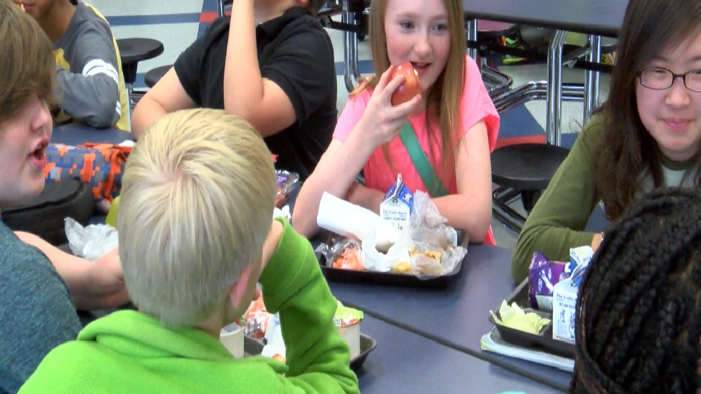 Houston County Schools gives students a choice on food menu items | WGXA