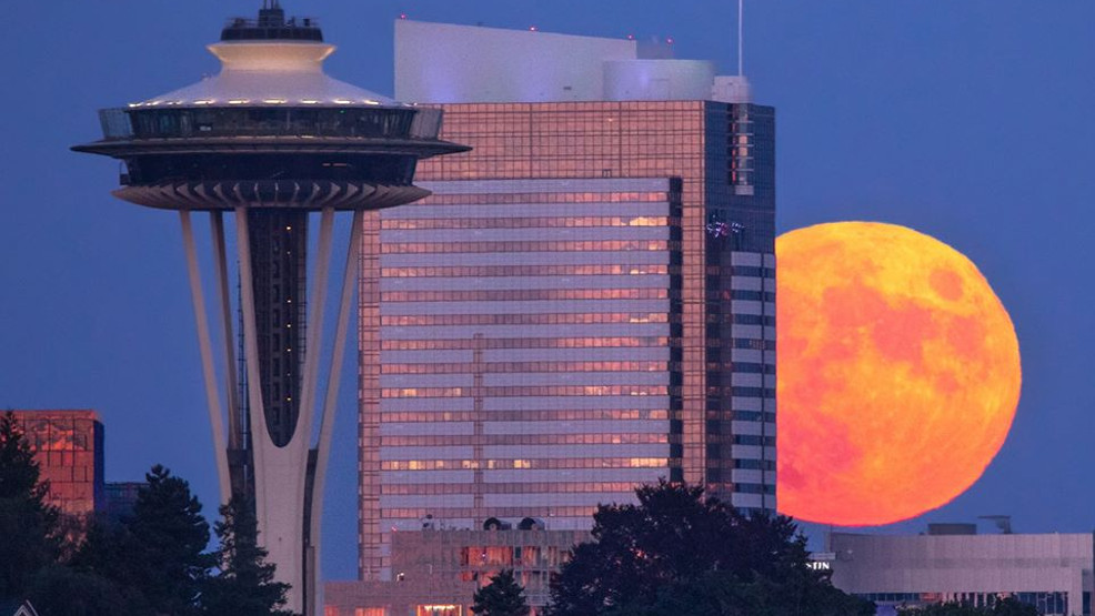 4th of July: Fireworks, Full Moons & Fantastic Photos | KOMO